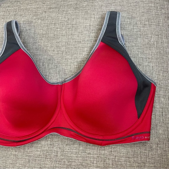 Freya | Intimates & Sleepwear | Freya 32ff Sonic Moulded Sports Bra ...